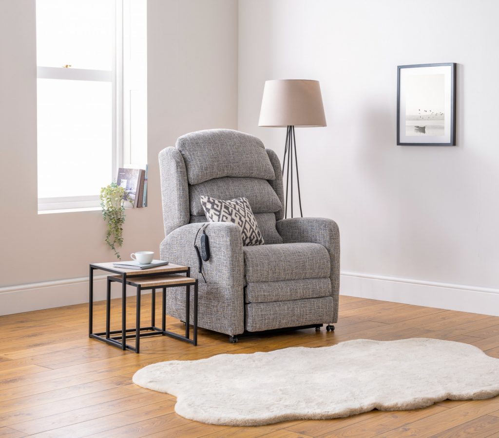 Fixed Chairs - Sitting Pretty